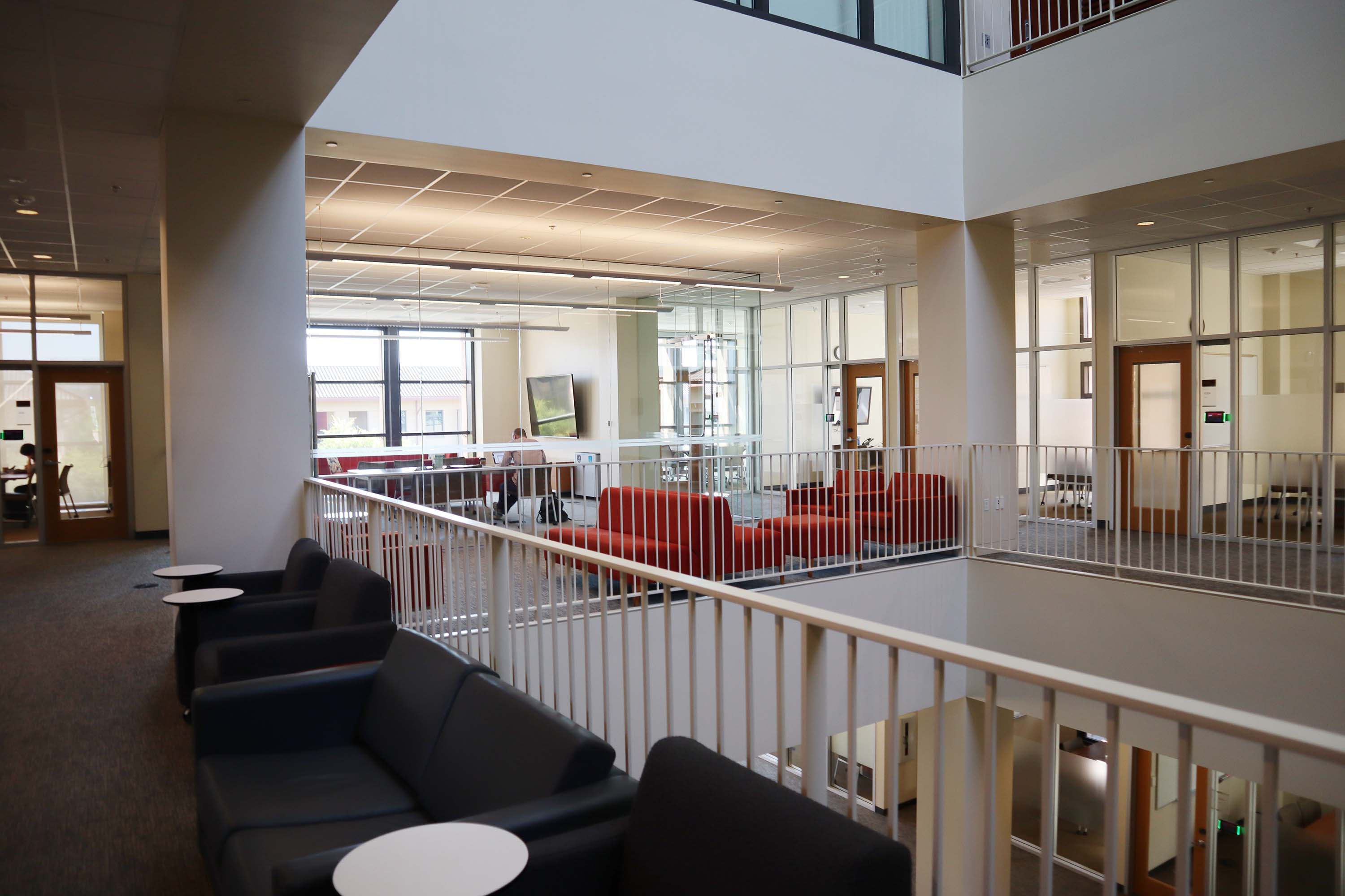 Library Spaces by Floor | Stanford Graduate School of Business