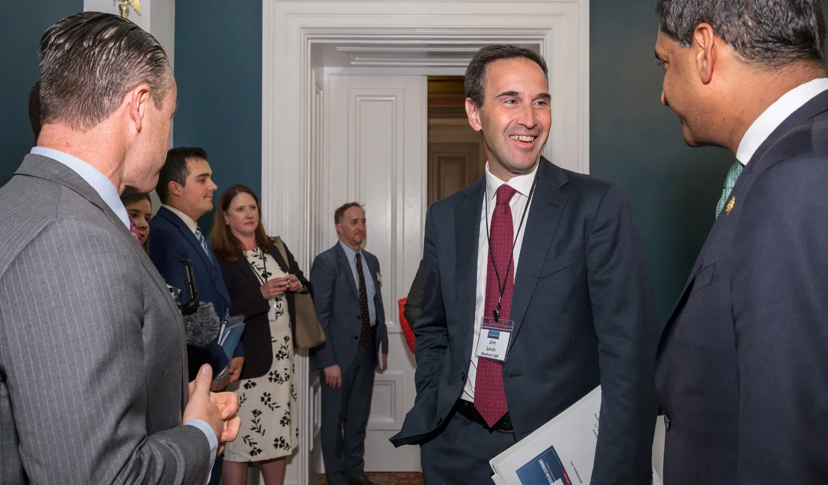 Stanford GSB Dean Leads B-School Delegation to Washington | Stanford ...